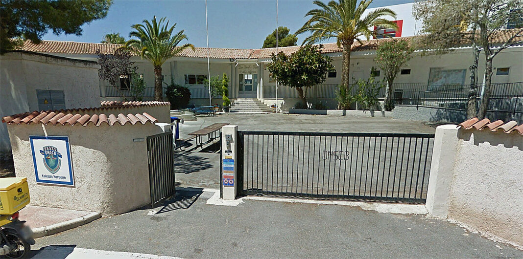 Sinte foresatte etter Covid-19 smitte på Den norske skole Costa Blanca ... Sinte foresatte etter Covid-19 smitte på Den norske skole Costa Blanca ...